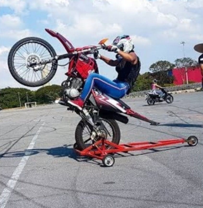 Projeto Aparelho Aprenda Grau De Moto Empinar Dar Grau Fácil • DMK Studio